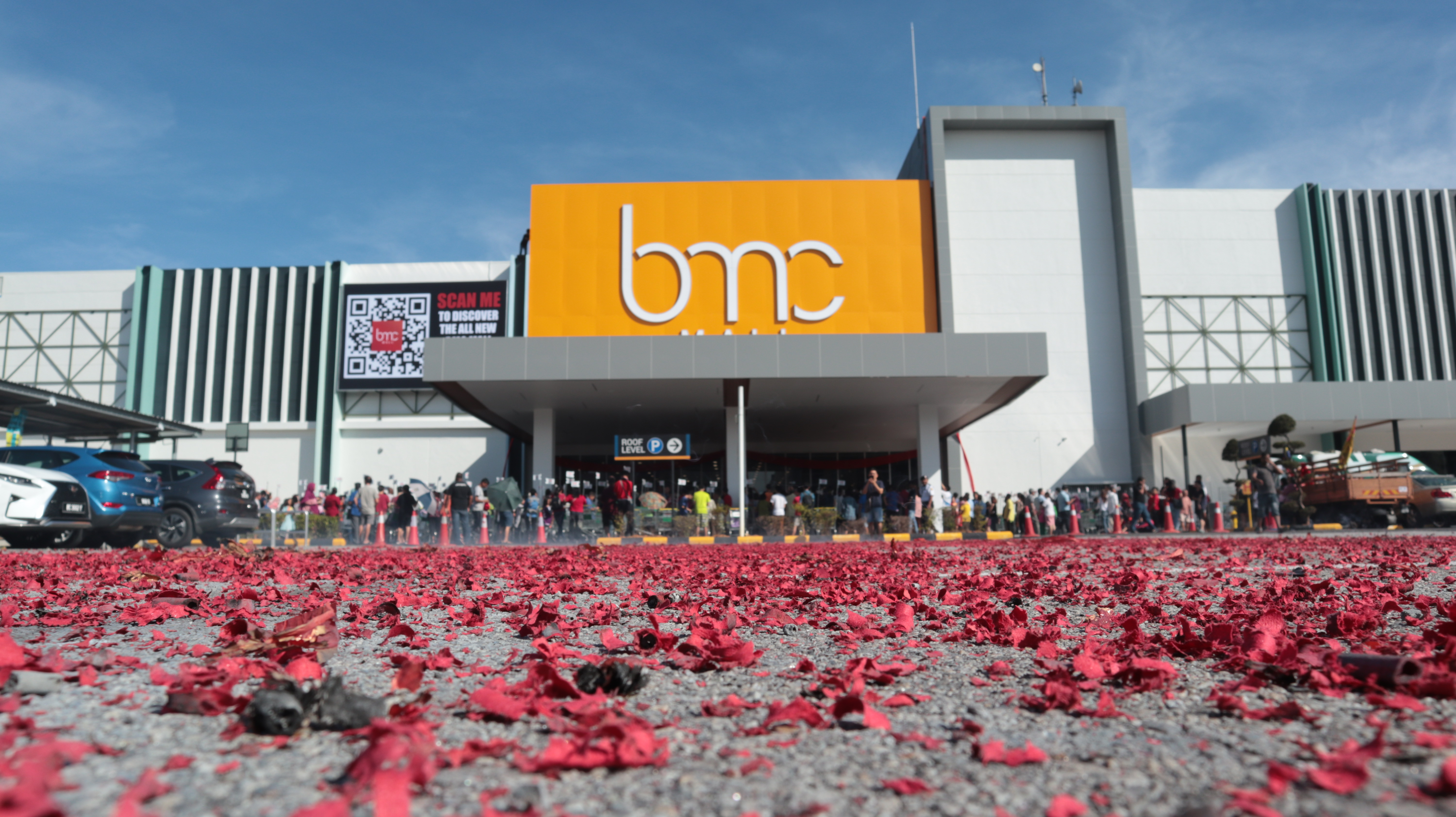 BMC Mall ChekSern Young